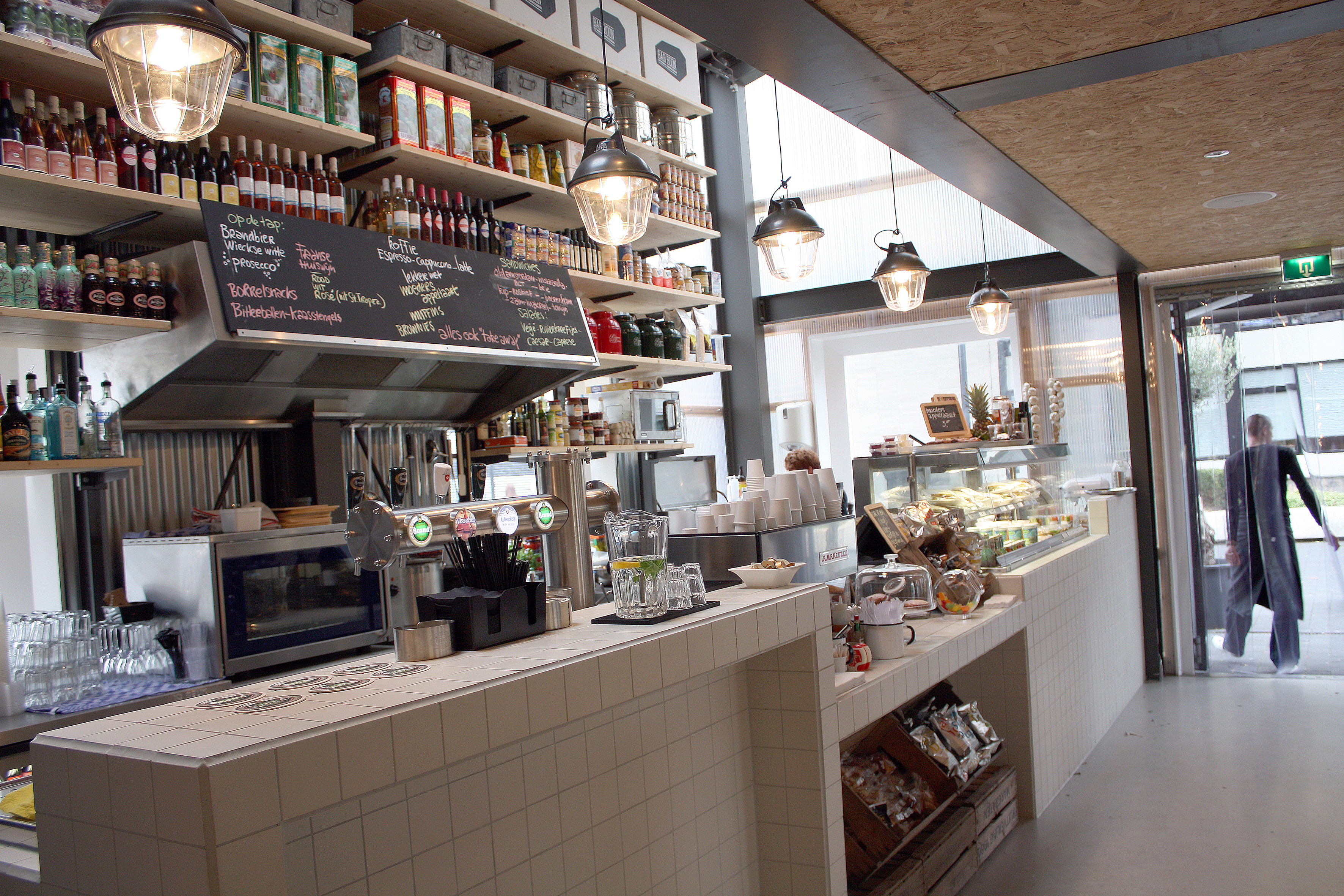 Bar Boon by studio NL-D - Architizer