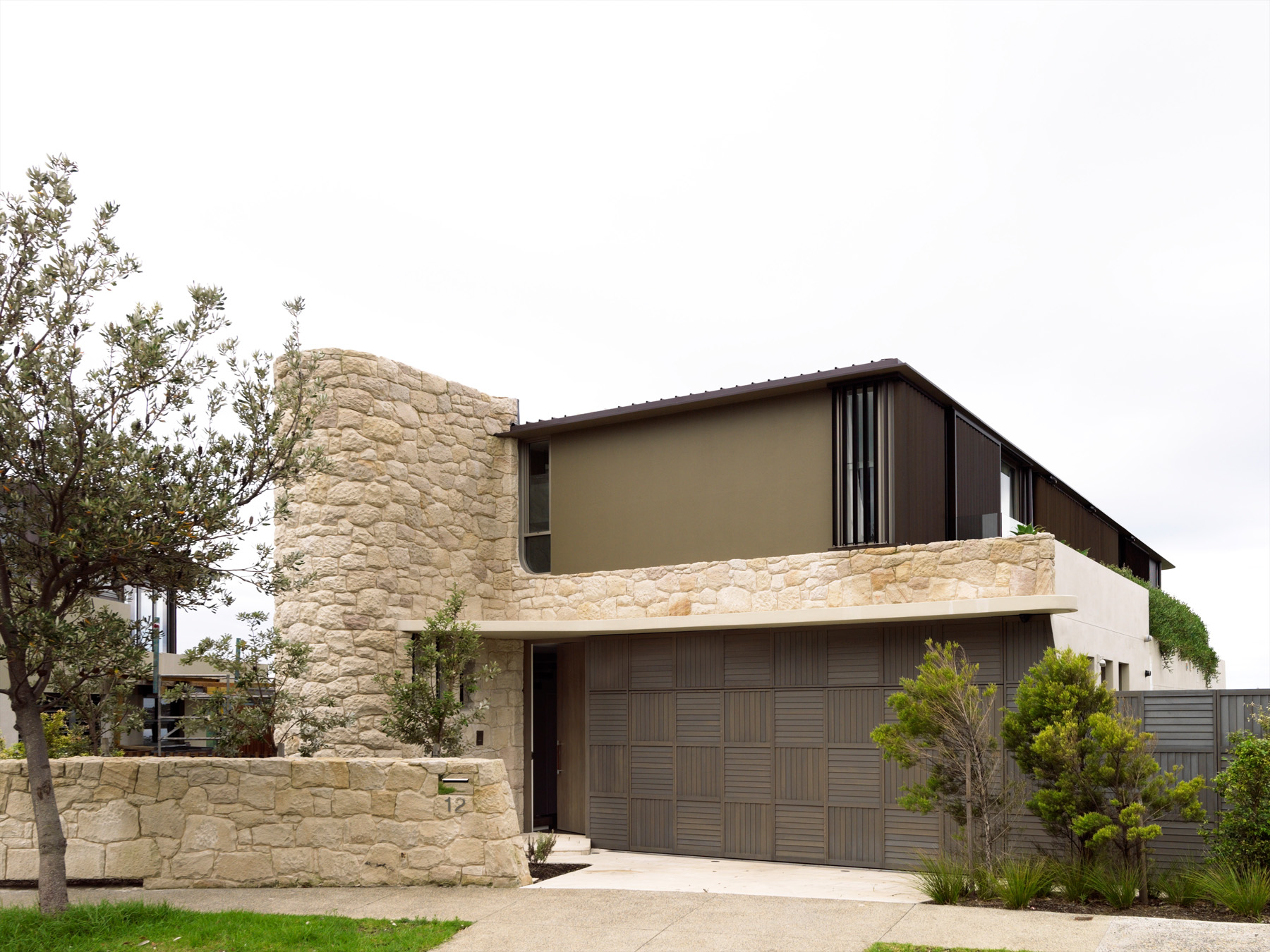 Quarterdeck House by Luigi Rosselli Architects - Architizer