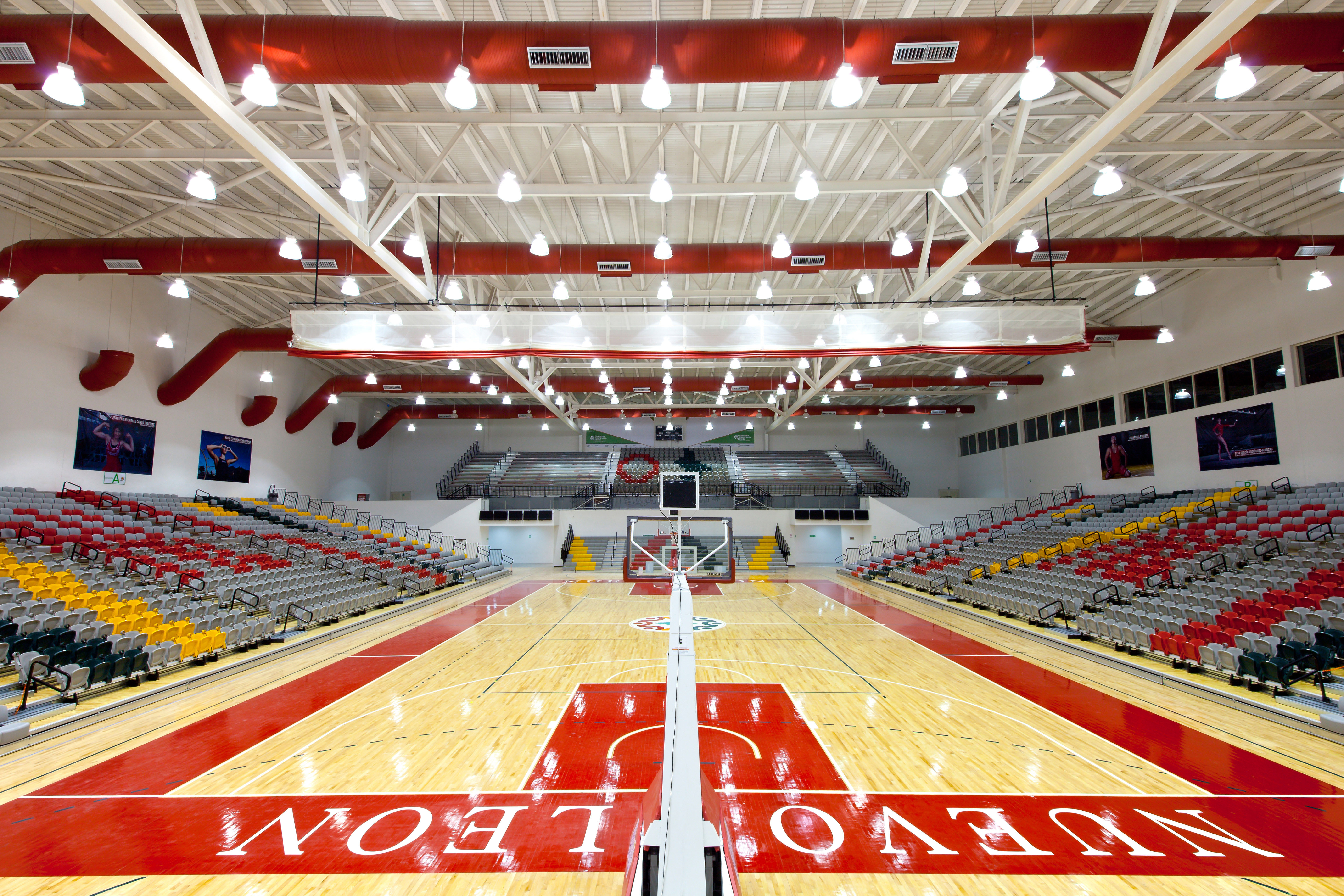 Arq. Bernardo Hinojosa / Arquiplan - Architizer