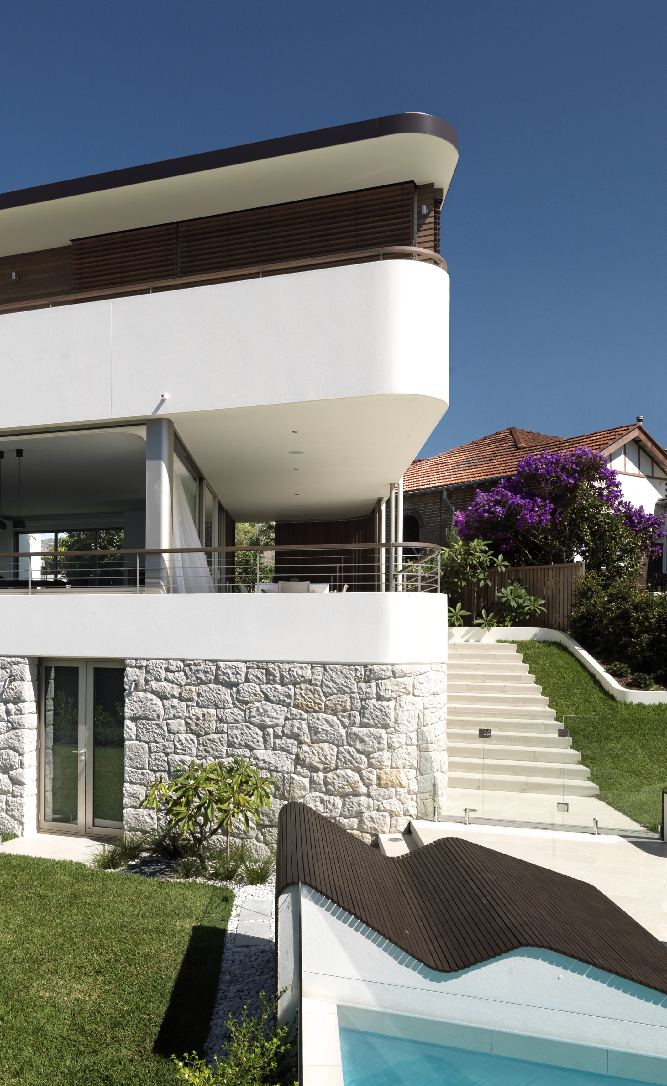 Balcony Over Bronte by Luigi Rosselli Architects - Architizer