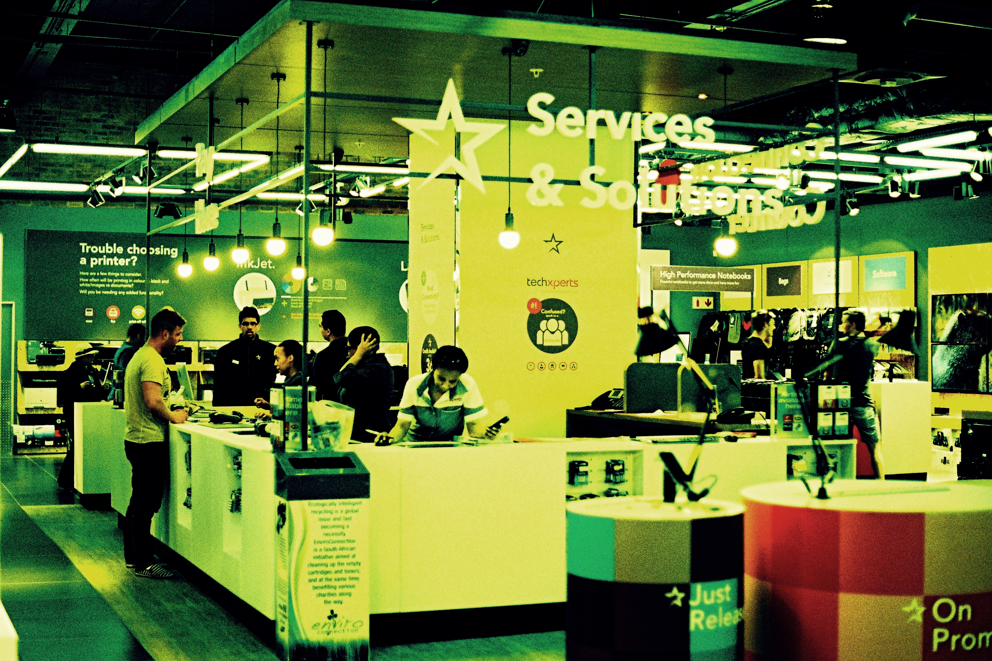 INCREDIBLE CONNECTION CAVENDISH SQUARE by DESIGN PARTNERSHIP - Architizer