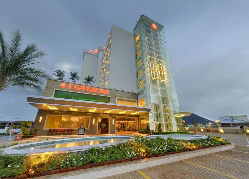 Express Inn by ARK Studio Inc - Architizer