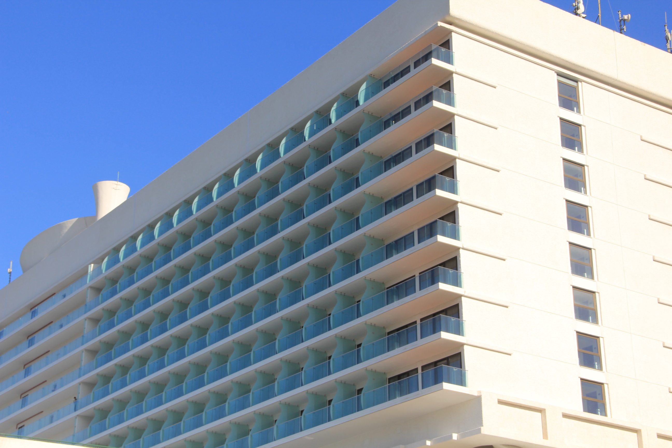 El-Aurassi Hotel by Pimeks Group - Architizer