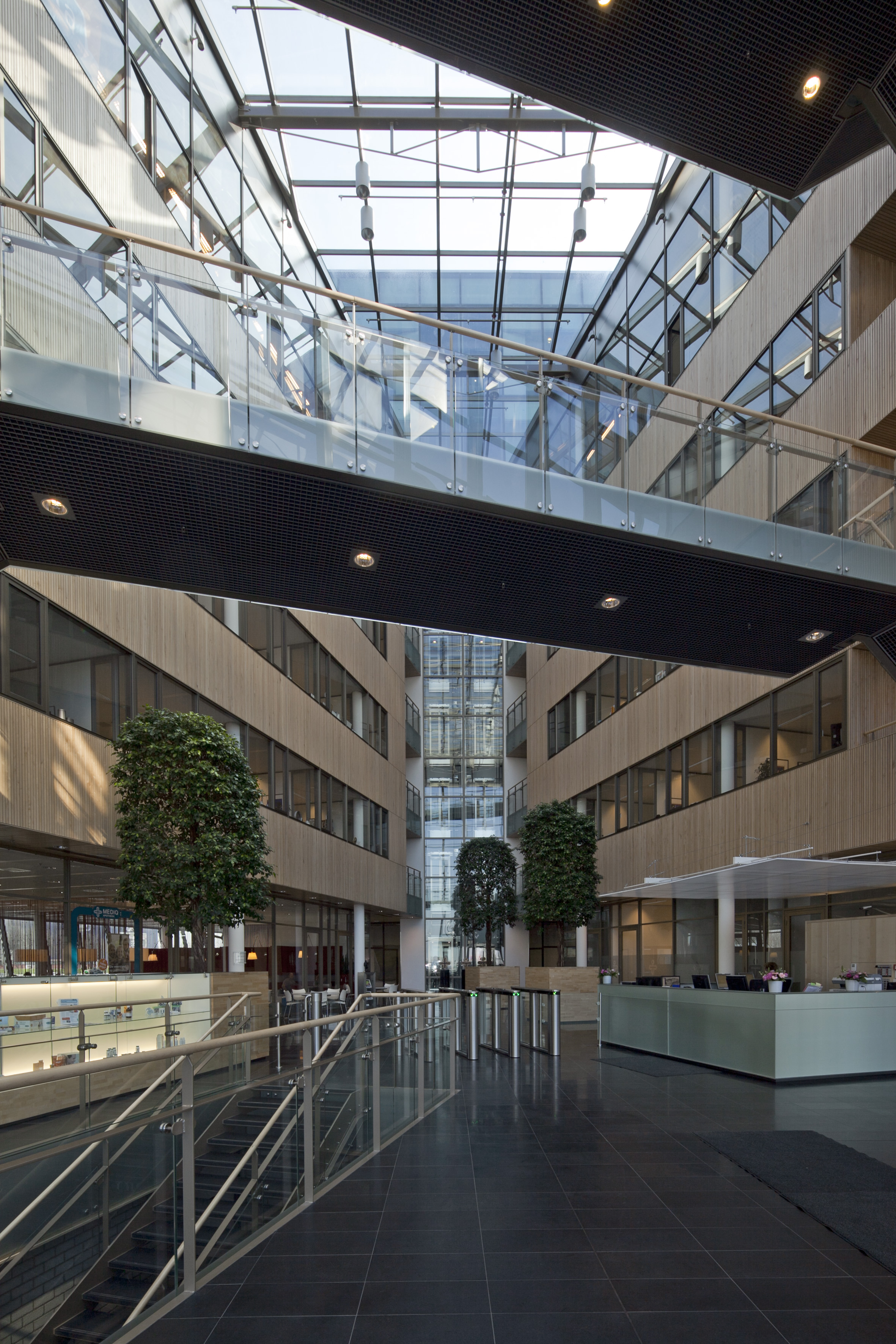 Office building Facet by Ibelings van Tilburg Architecten - Architizer