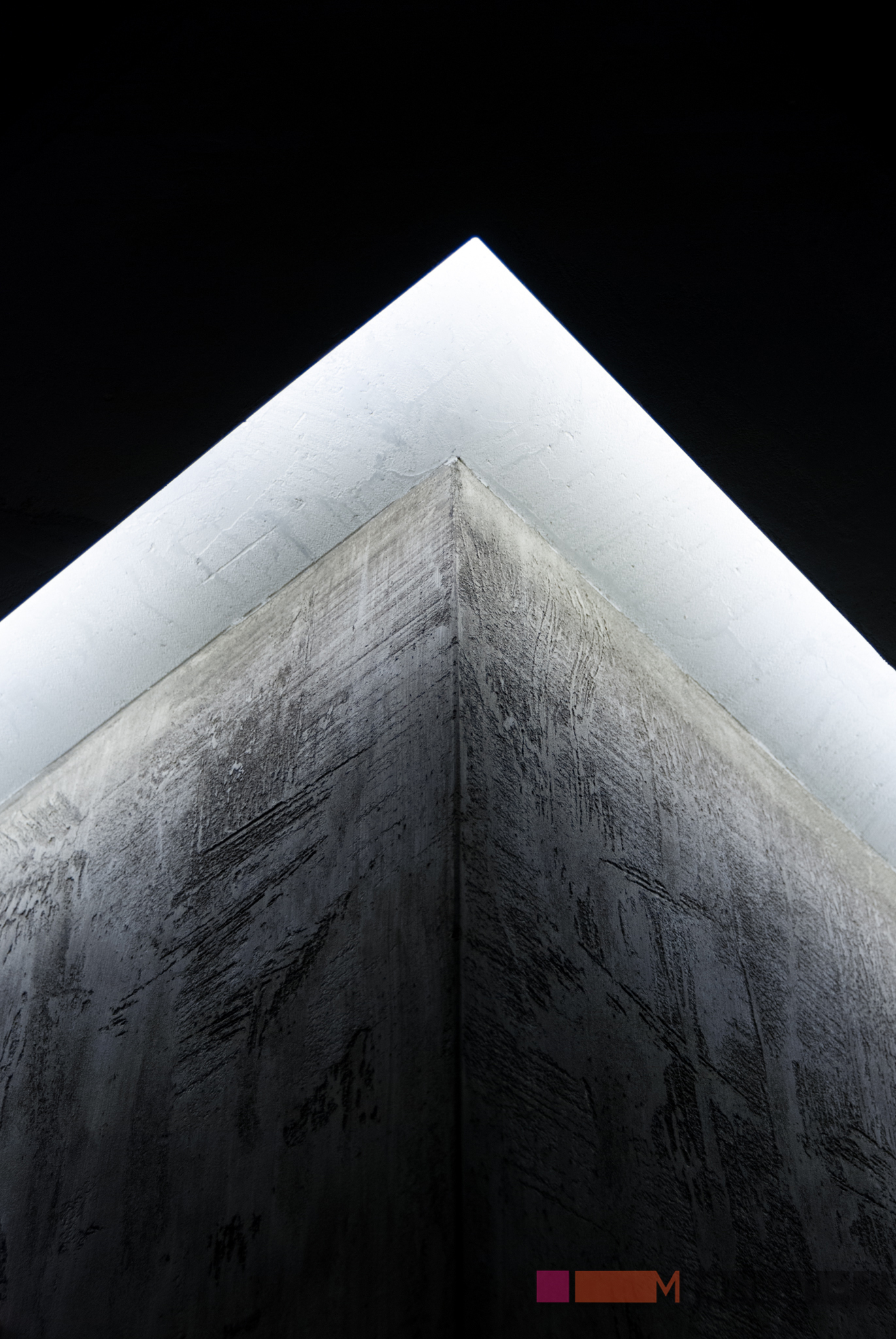 UNDERGROUND interior design apartment by Mario Dimitrov by M&K DESIGN ...