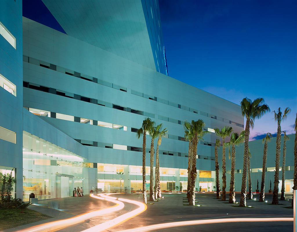 Hospital Angeles by Sordo Madaleno Arquitectos - Architizer