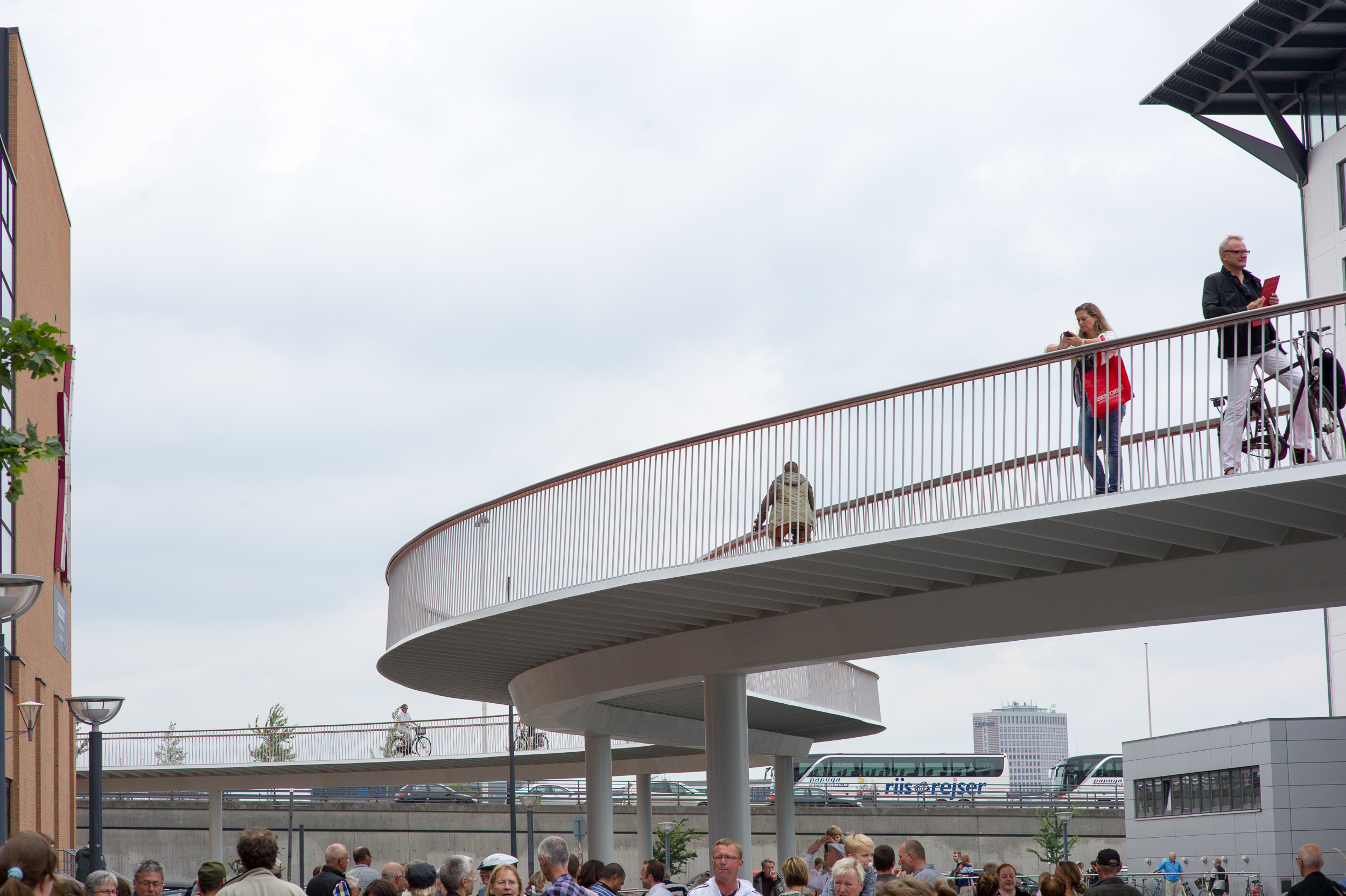 Idea 912845: Cykelslangen/The Bicycle Snake by DISSING+WEITLING ...