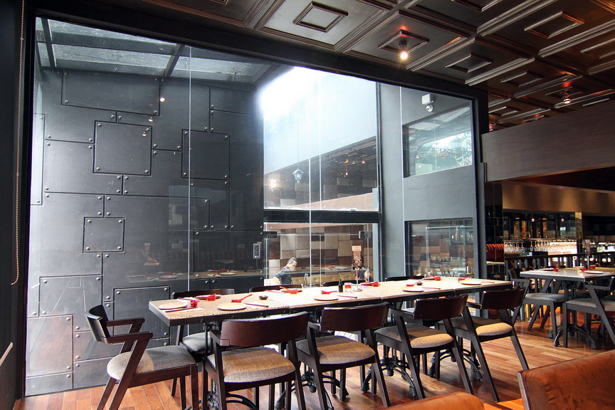 The Momo Restaurant & Bar by Julio Architect & Partners - Architizer