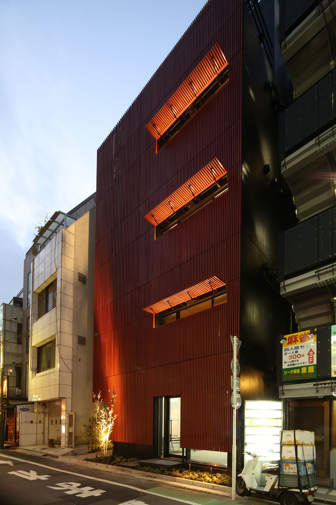 Komachi Building by Akira Koyama + KEY OPERATION INC. / ARCHITECTS ...