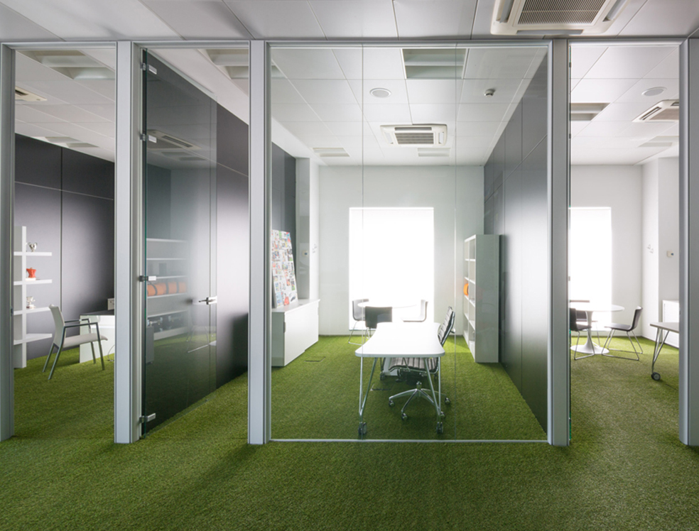 GOLDEN MANAGER OFFICES by ADMETLLER ARQUITECTURA - Architizer