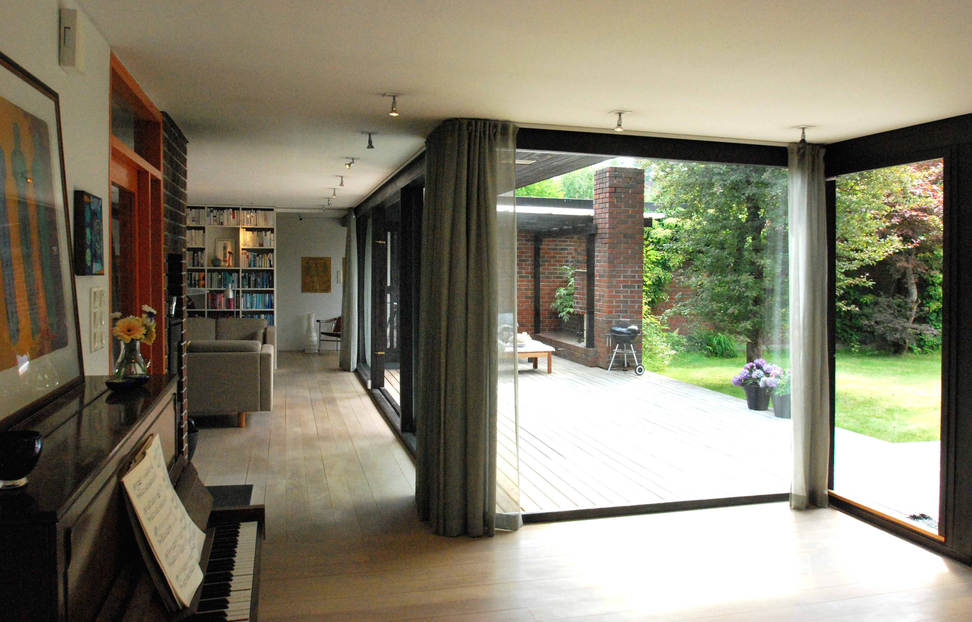 Atrium-house (reconstruction and redefenition) - Architizer