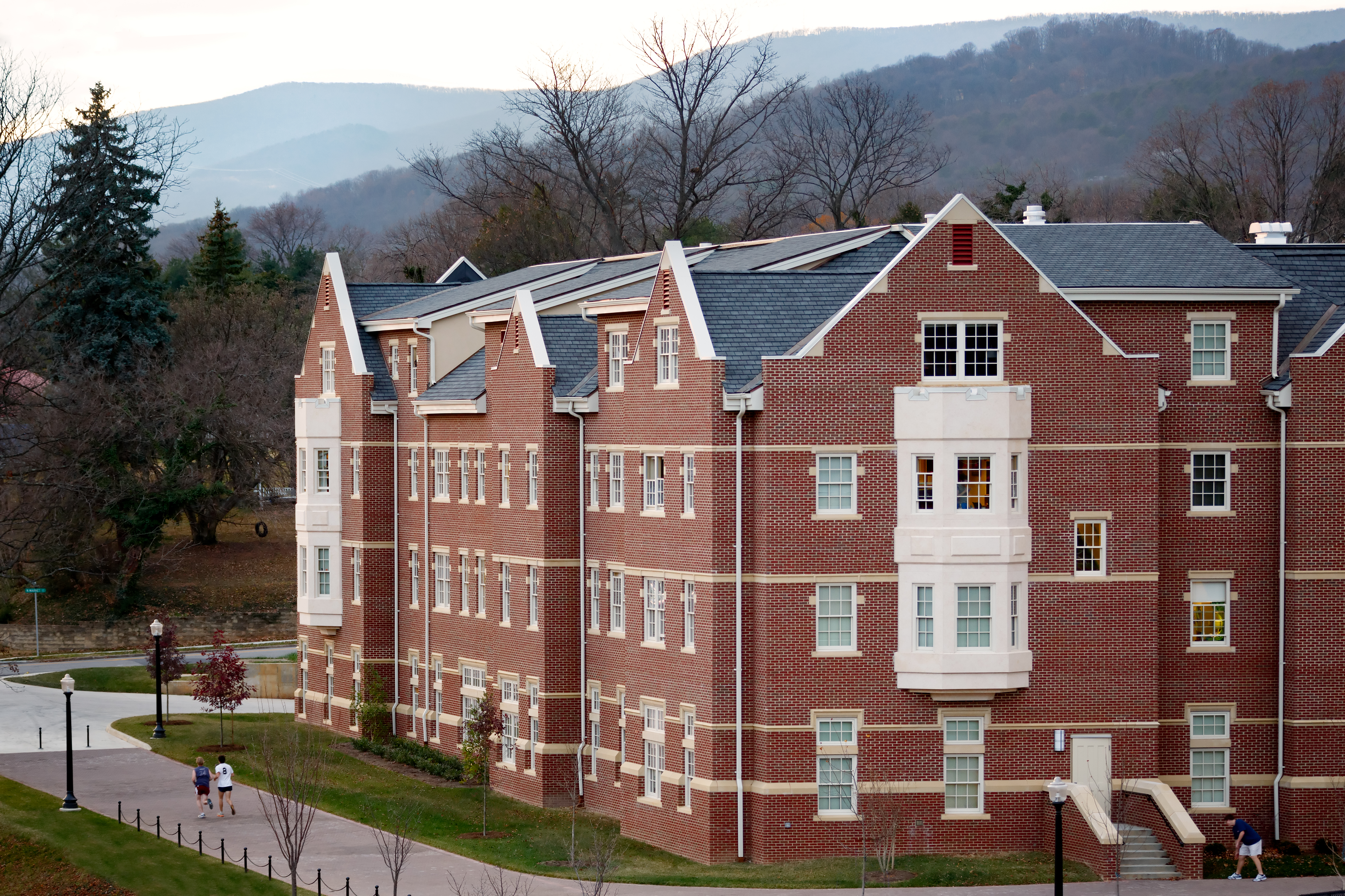 New Residence Hall, Roanoke College by Glave & Holmes Architecture ...