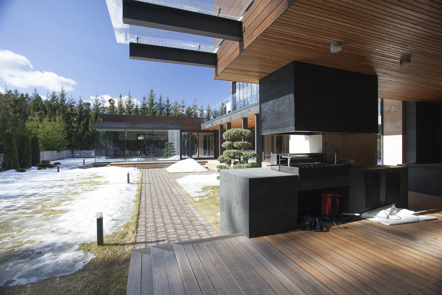 Parallel House by Roman Leonidov Architects - Architizer