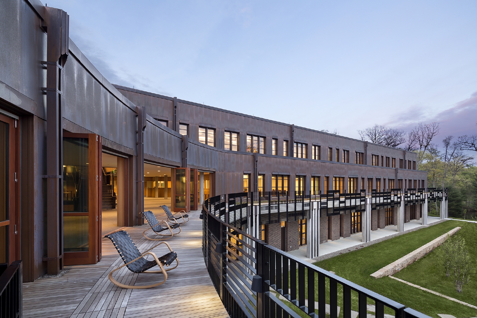 University School, Academic & Science Wing by Centerbrook Architects ...