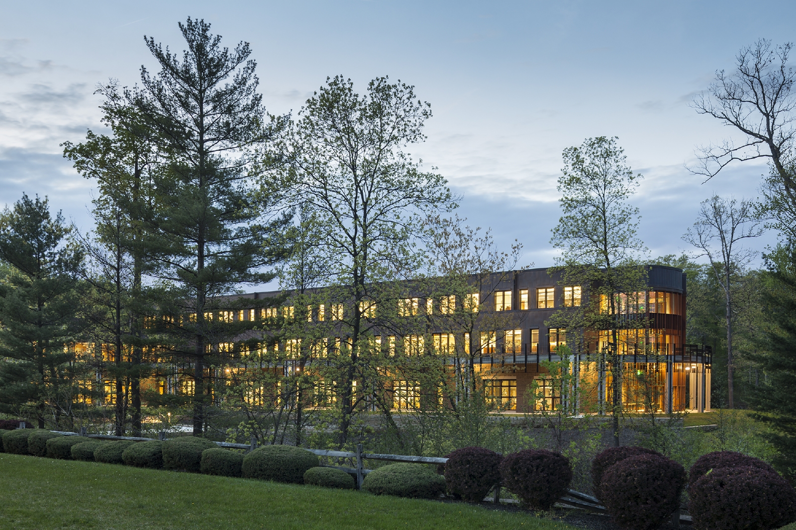 University School, Academic & Science Wing by Centerbrook Architects ...