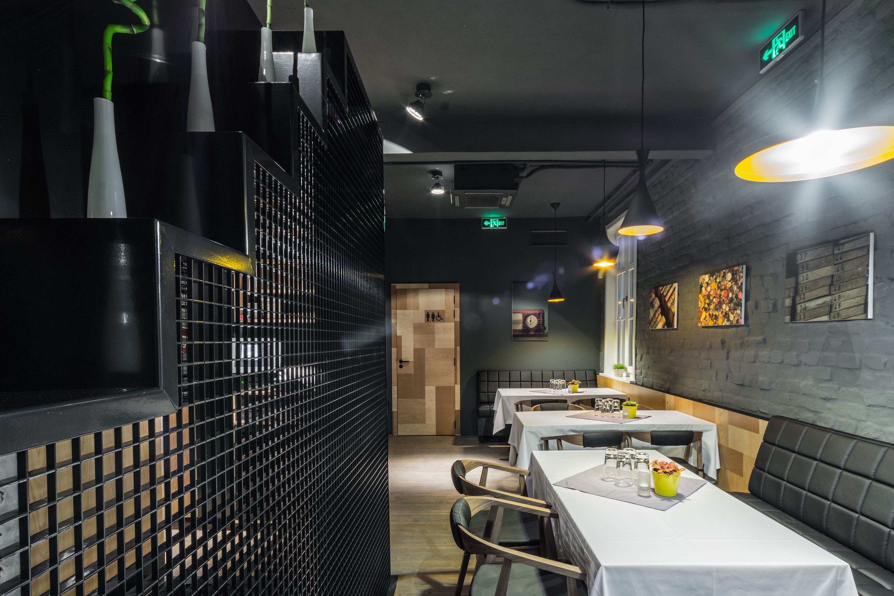 "The Clock" Restaurant by Markan Design Studio - Architizer