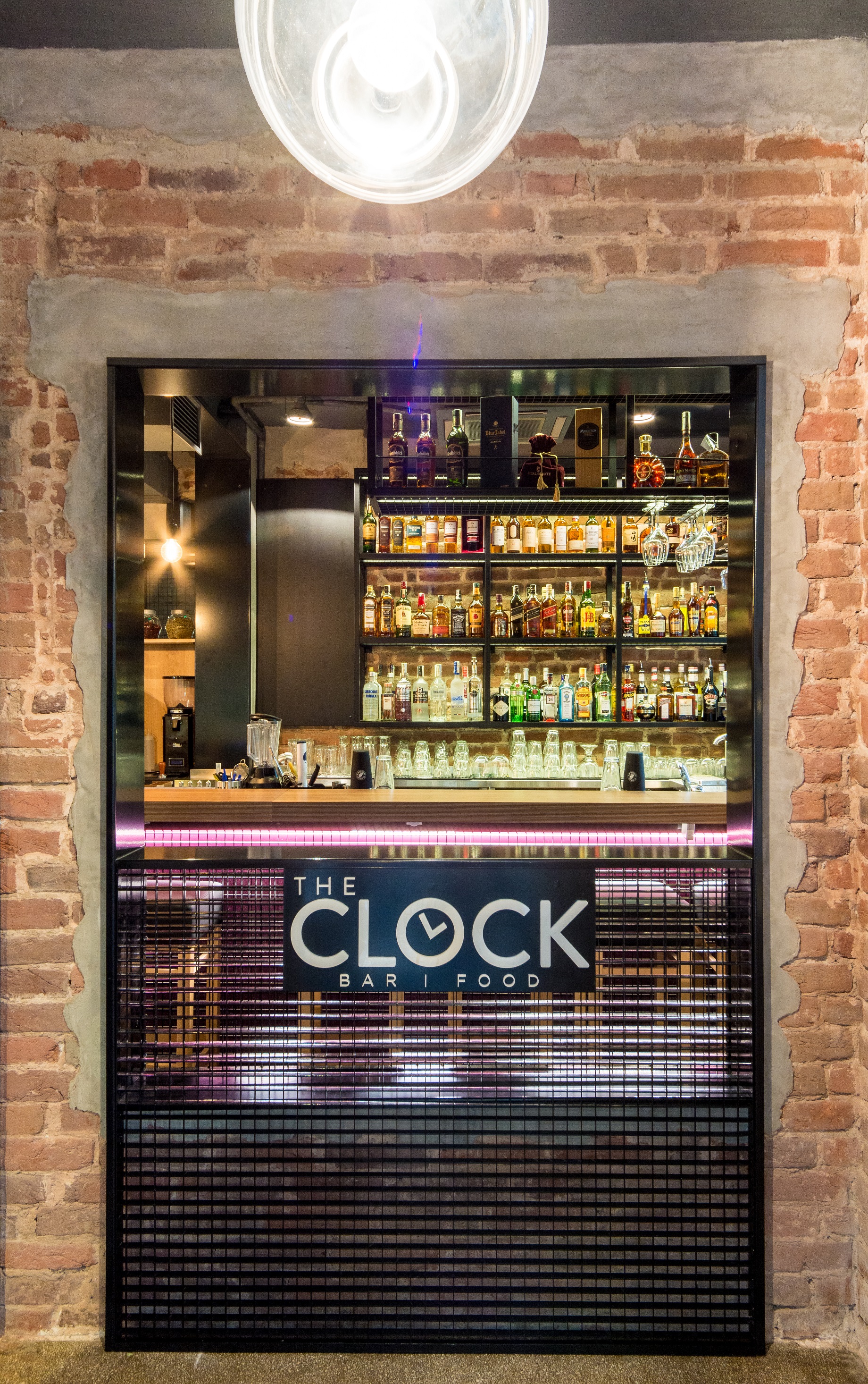 "The Clock" Restaurant by Markan Design Studio - Architizer