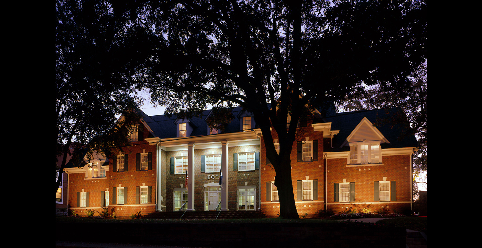 Beta Theta Pi Fraternity at Georgia Tech by Hug & Associates Architects ...