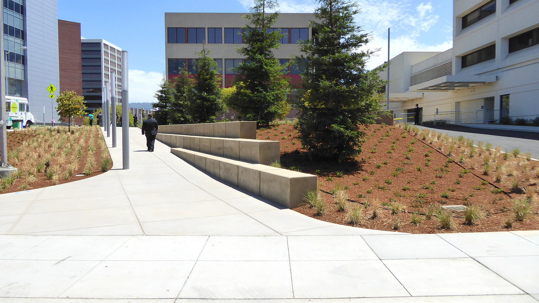 Sutter Health Alta Bates Summit Medical Center by TLEEDESIGN - Architizer