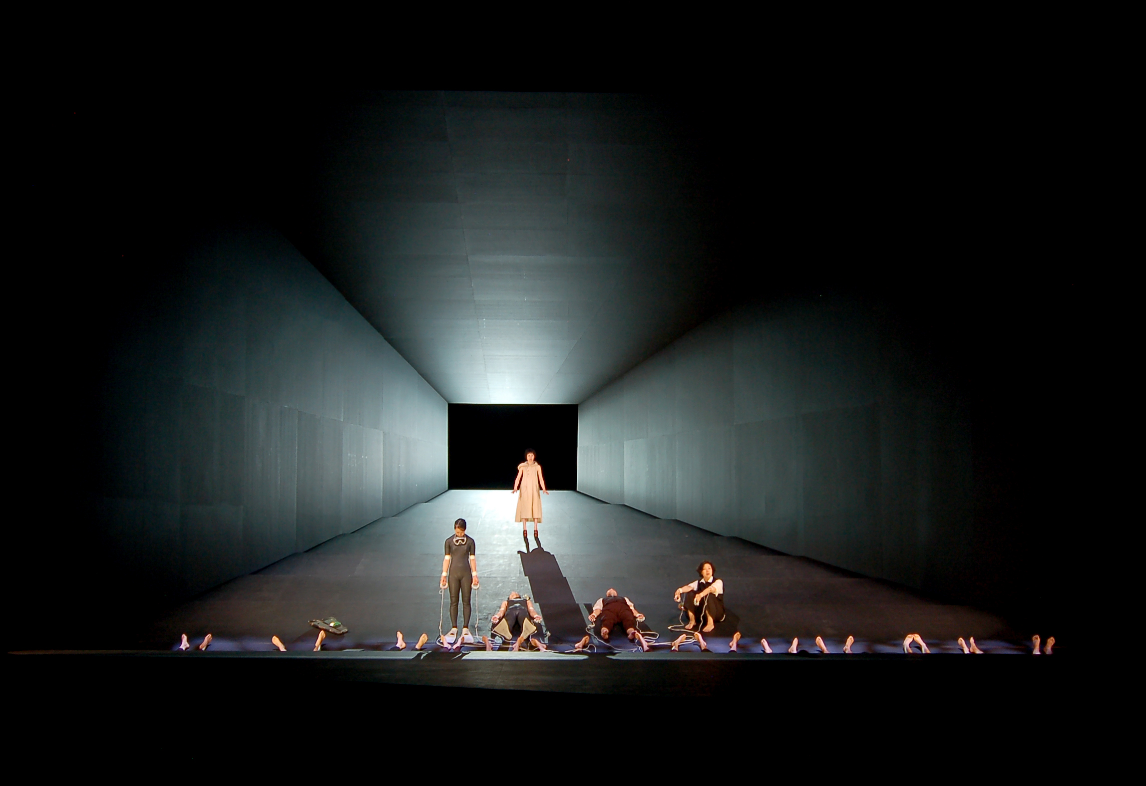 Senography for "Kein Licht" by KIZ Architects - Architizer