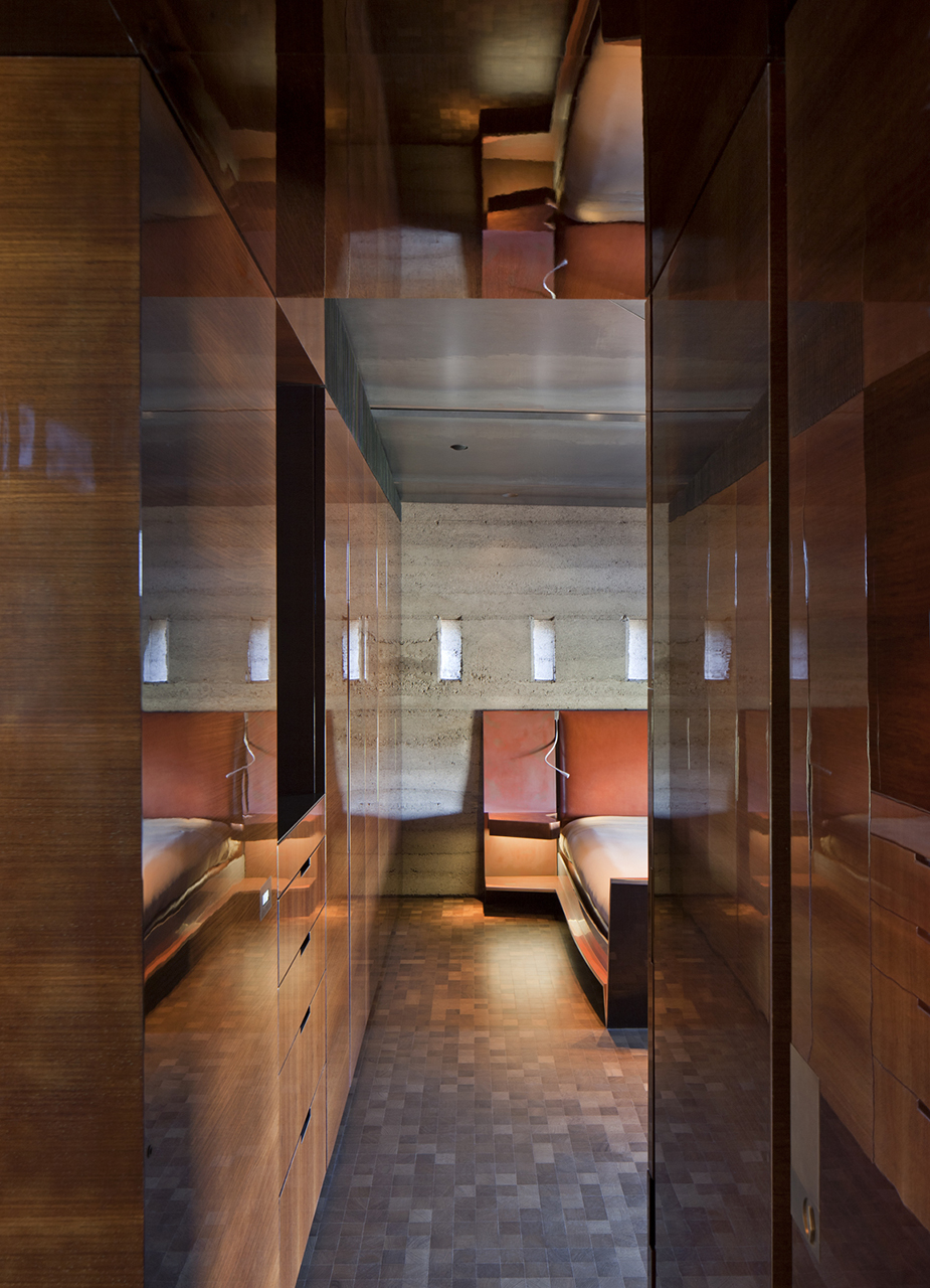 Desert Courtyard House by Wendell Burnette Architects - Architizer