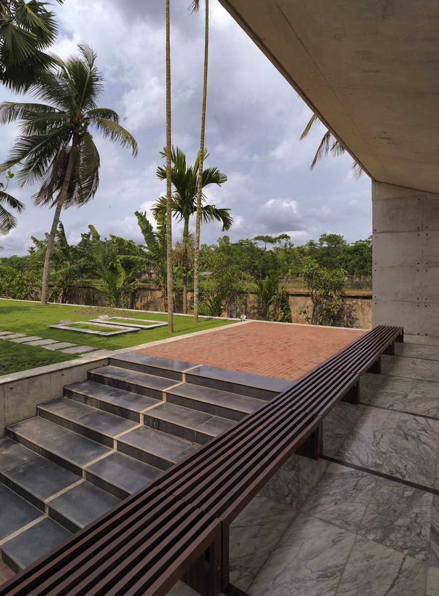 SA Family Graveyard by SHATOTTO architecture for green living - Architizer