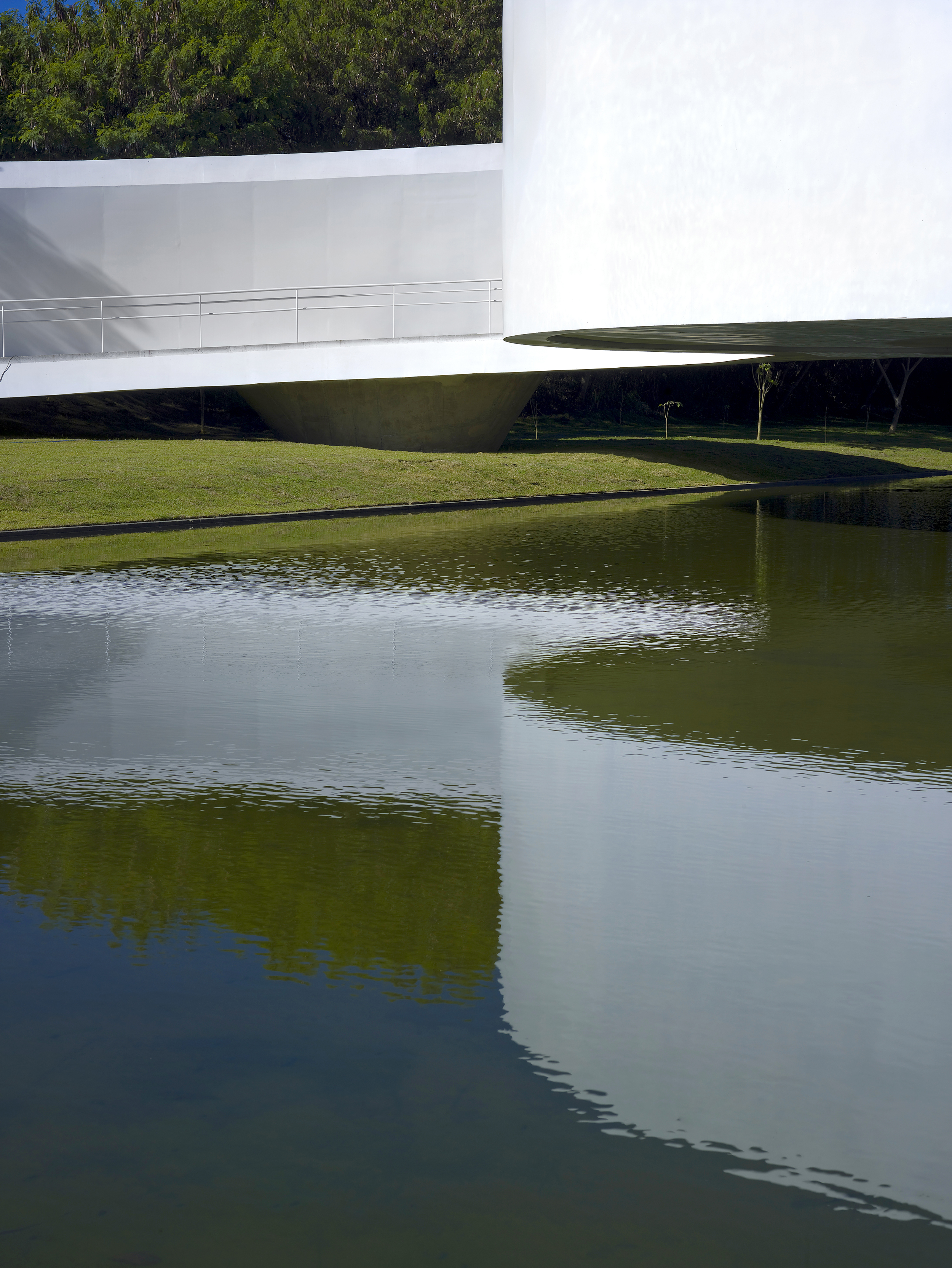 Japanese Immigration Memorial by Gustavo Penna Arquitetos Associados ...