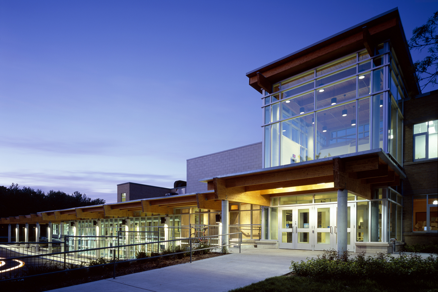Trinity Community Recreation Centre by LGA Architectural Partners ...
