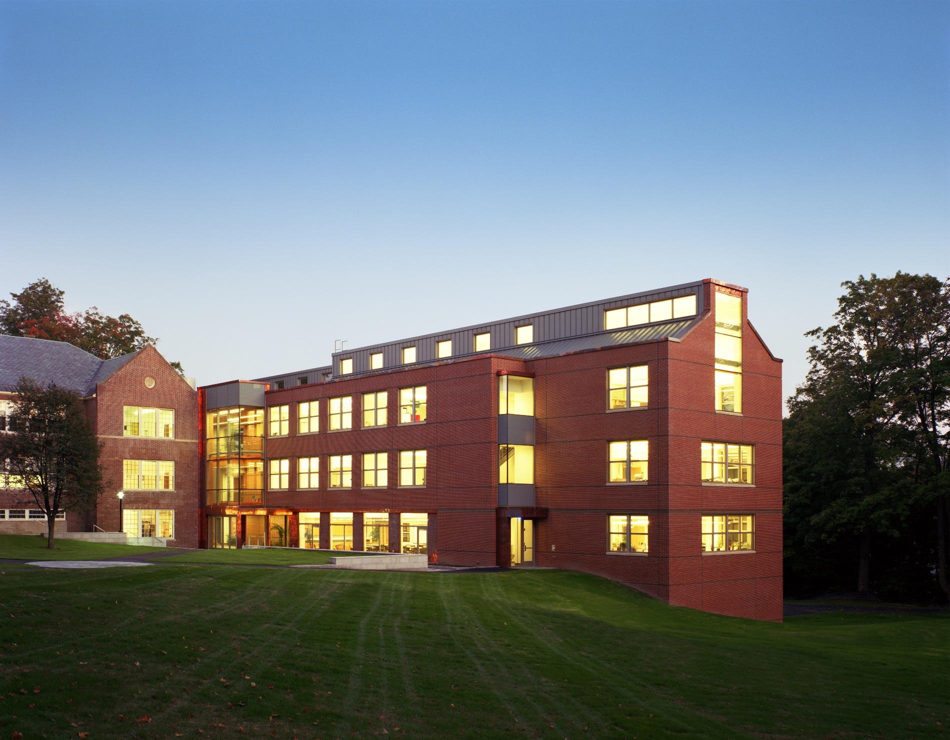 SMCC Lighthouse Art Studio by Simons Architects - Architizer