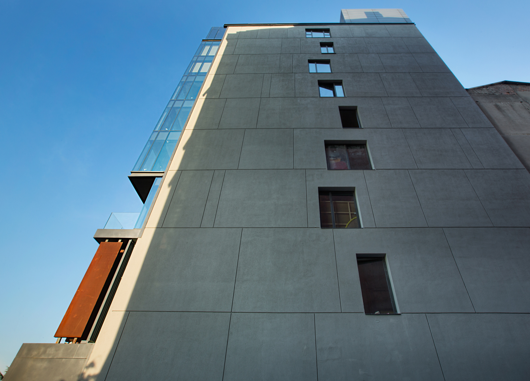 SUMMA Head Office Building by AVCI Architects - Architizer