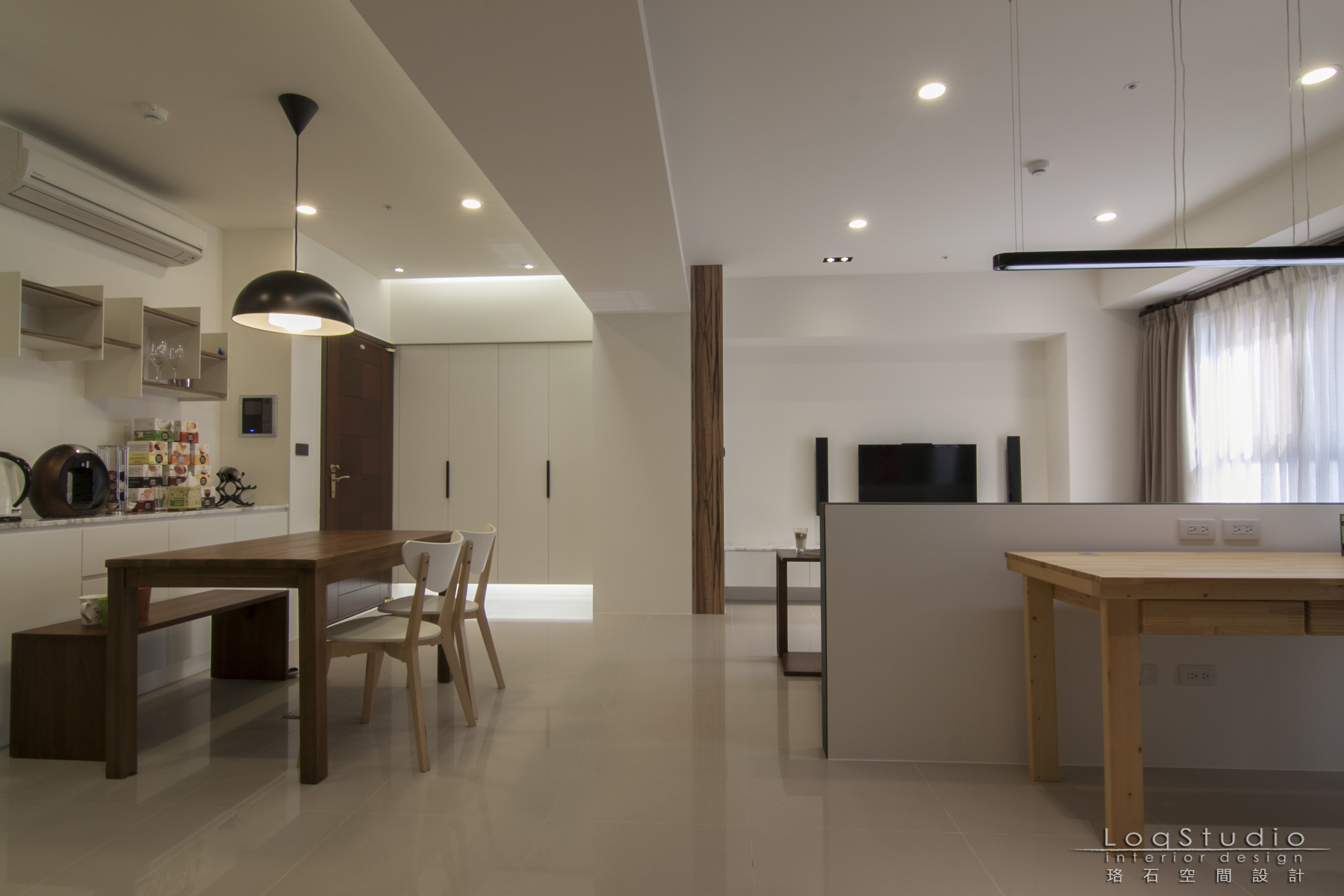 XFZ by LoqStudio - Architizer