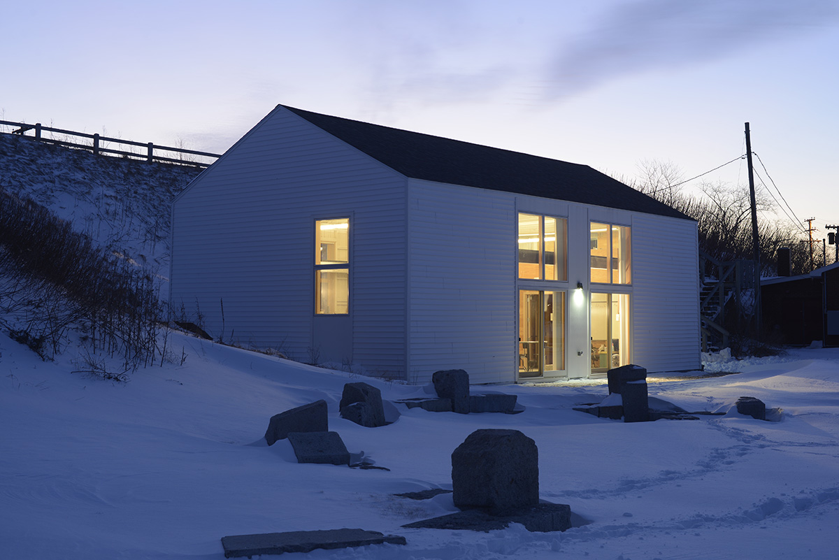 SMCC Lighthouse Art Studio by Simons Architects - Architizer