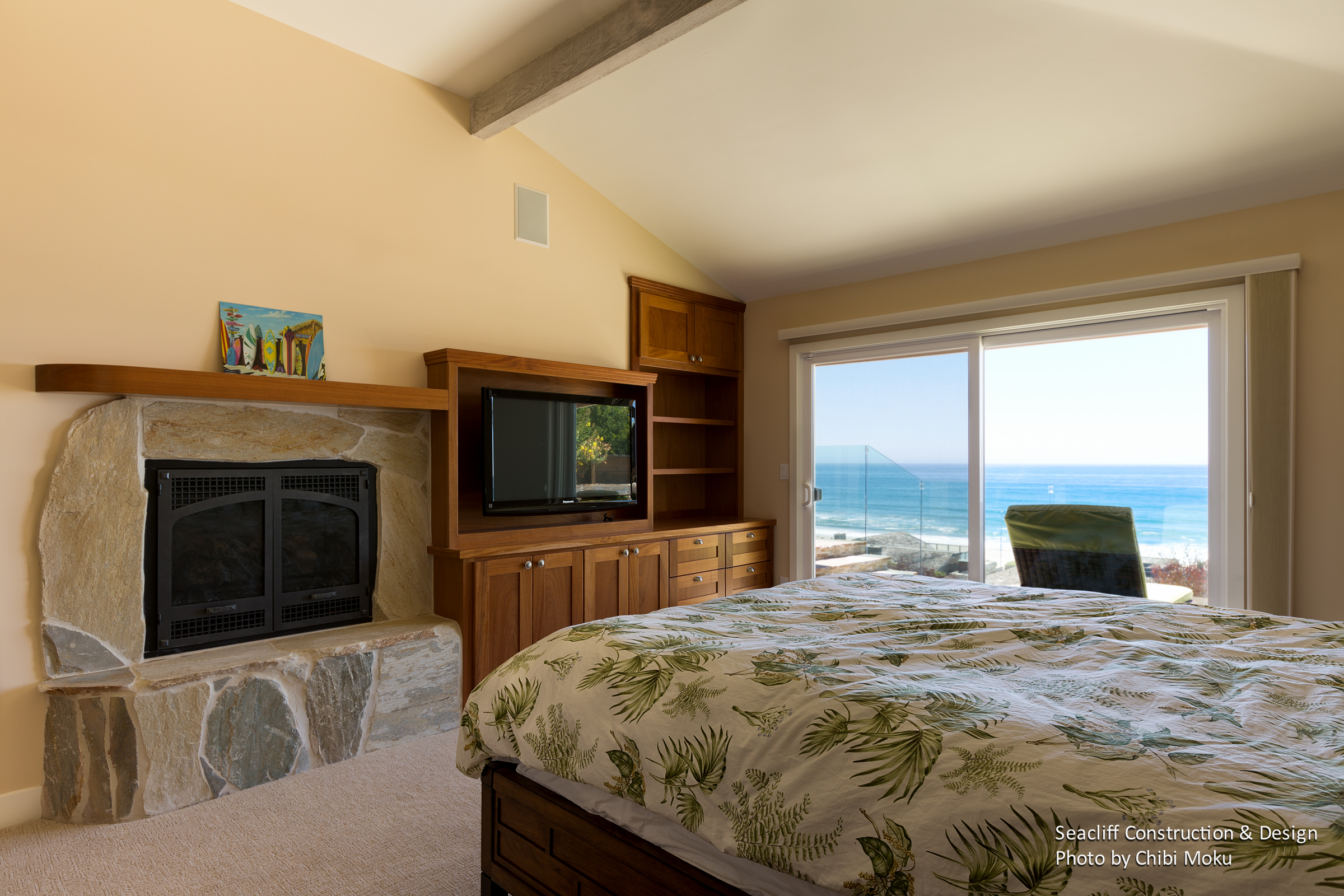 Seacliff Construction | Aptos Beach Remodel by Chibi Moku ...