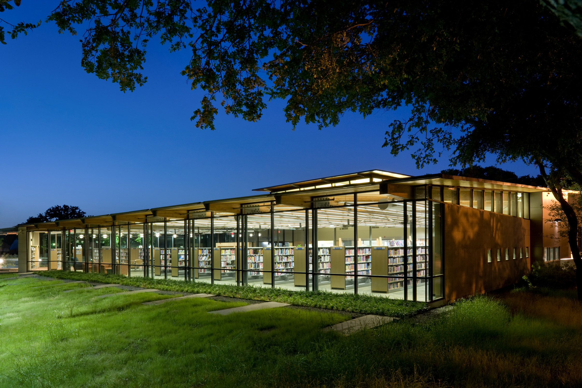 Grauwyler Park Branch Library by Oglesby Greene - Architizer