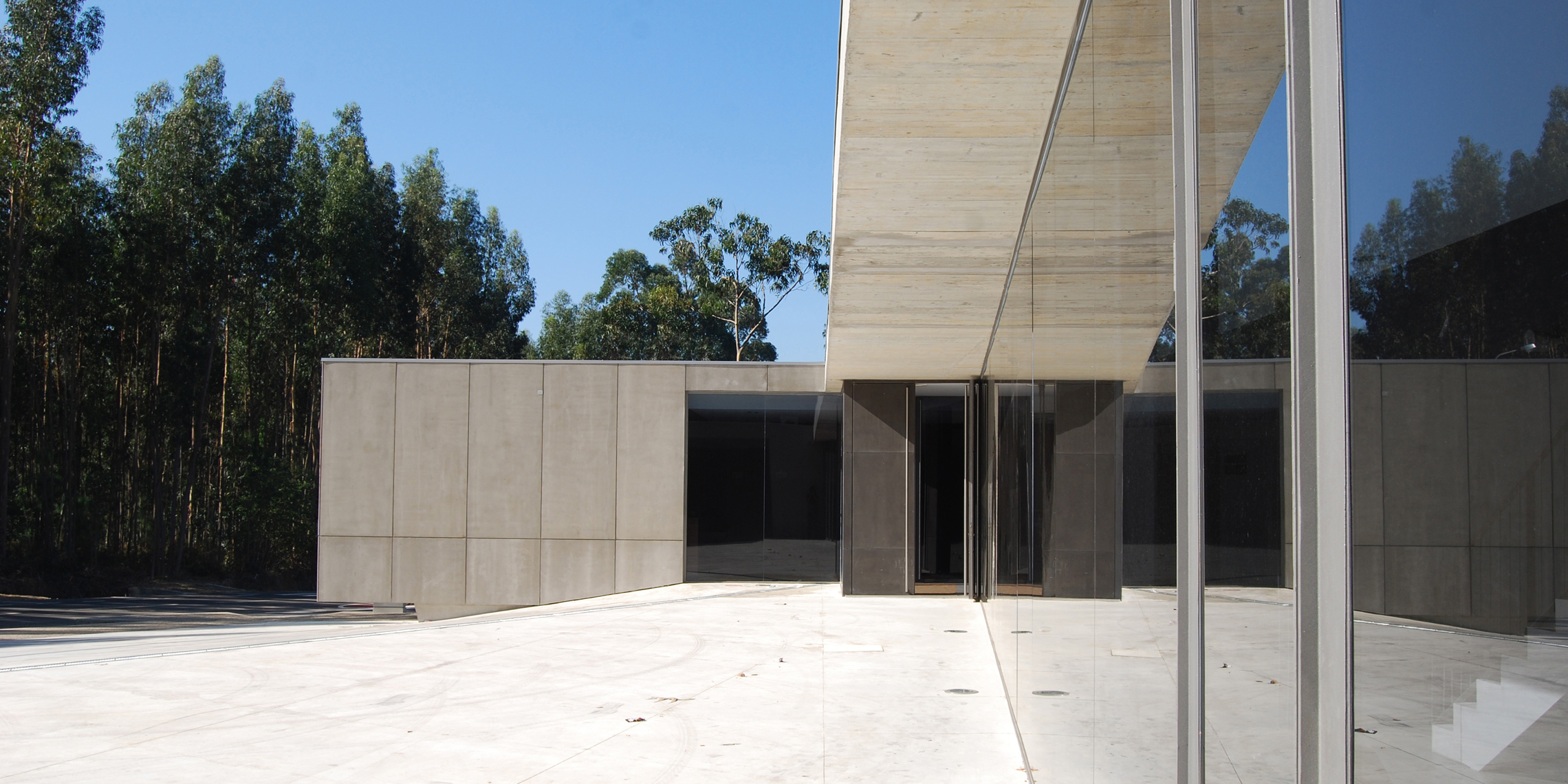 Maceda Sports Building by Architailors - Architizer