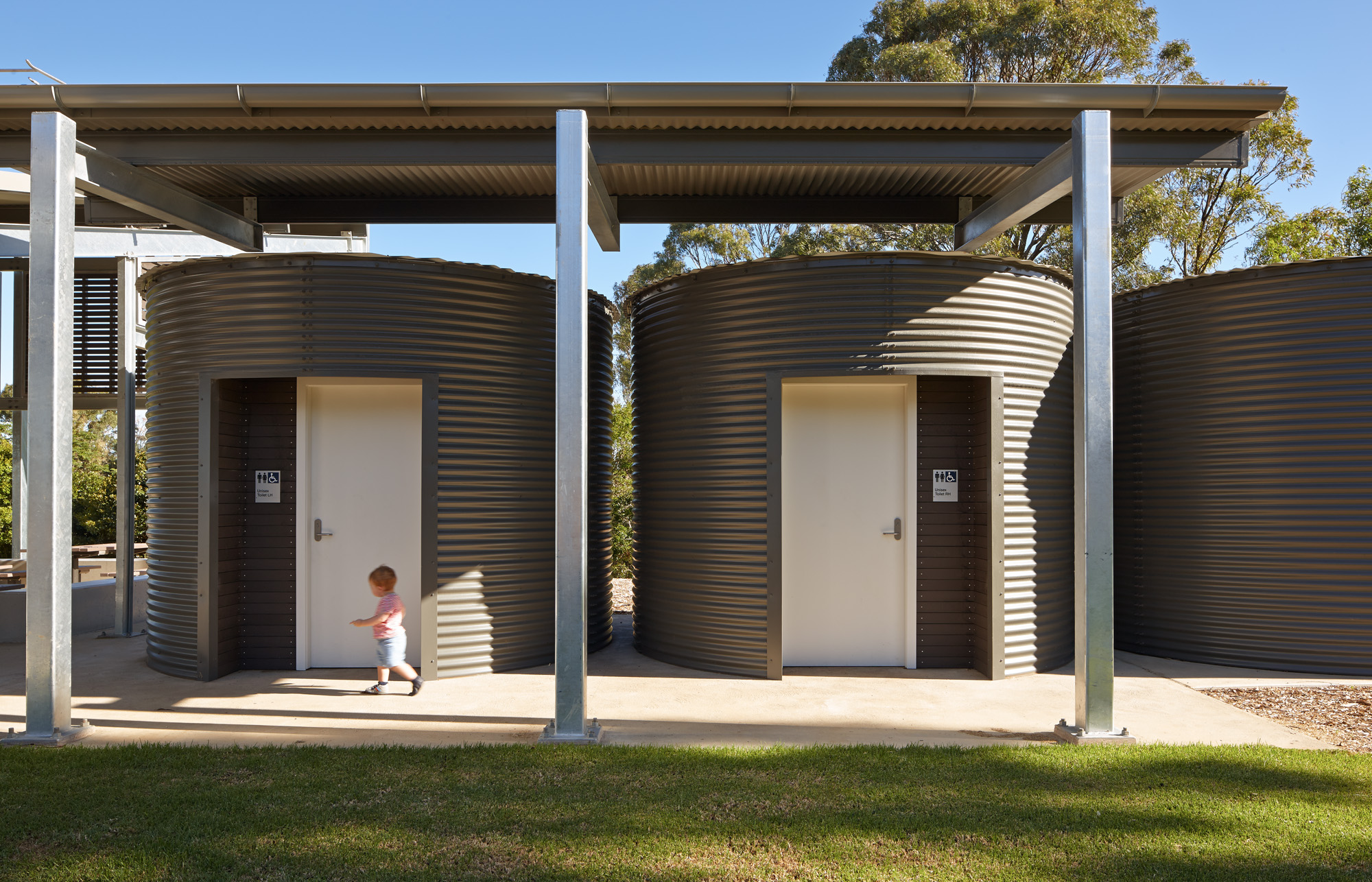 AGL Lakeside Pavilion by Kennedy Associates Architects - Architizer