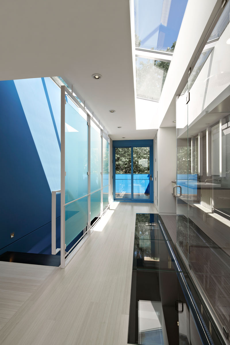 See-Through House by KUBE Architecture - Architizer