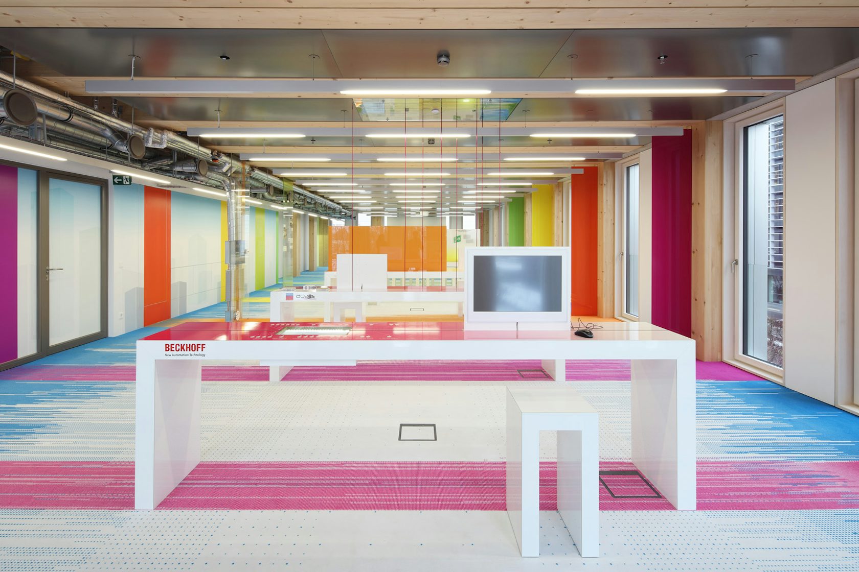 Life Cycle Hub at the LCT ONE - Architizer