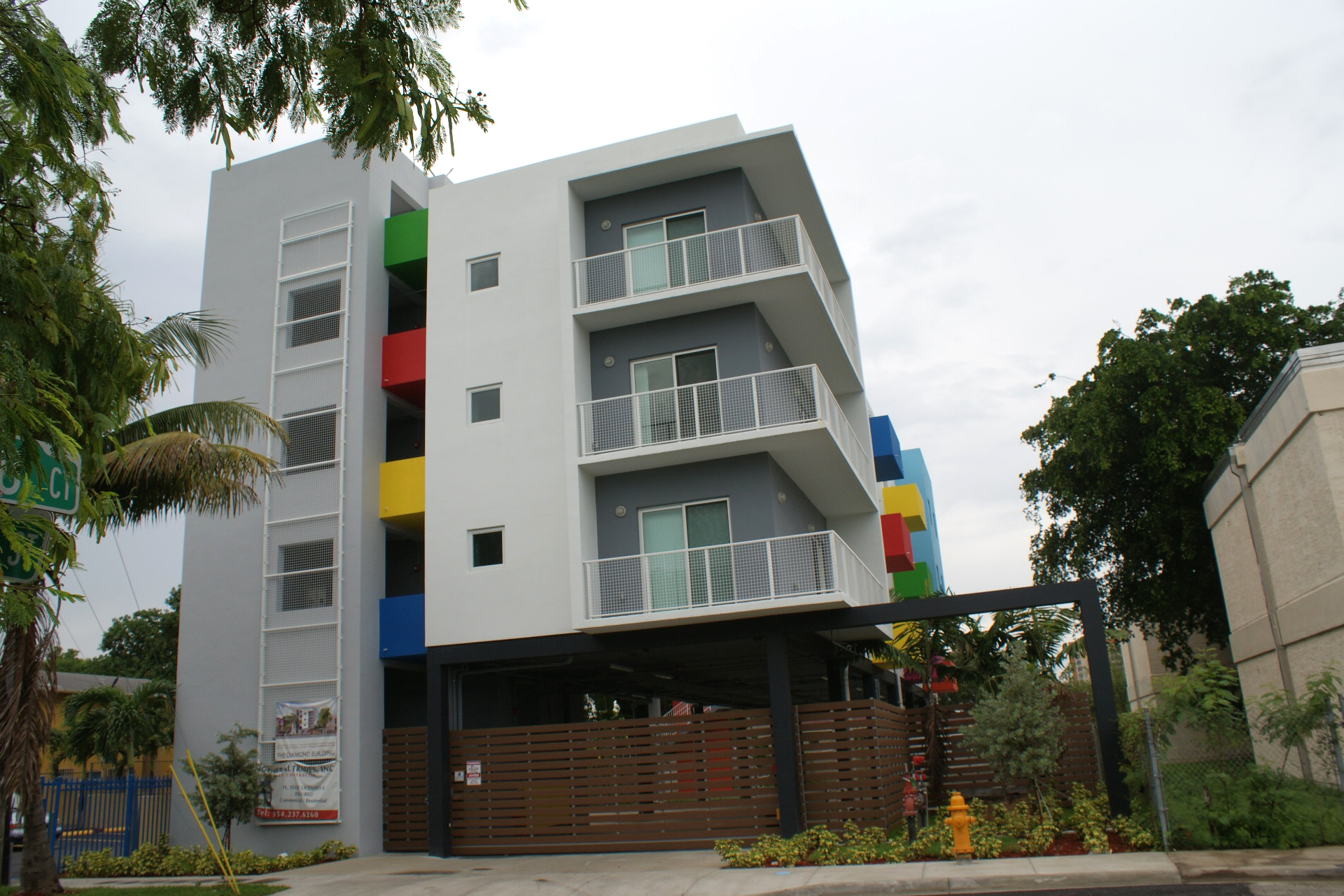 Diamond Building by Miguel Viera-Medal, Danarys C. Pacheco - Architizer