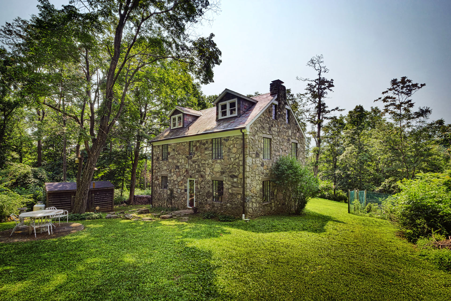 Stone Cottage by Hudson Design Architecture & Construction Management ...