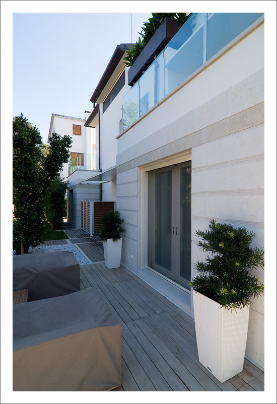 RST - Contemporary windows and doors by Aldena Italian windows and ...