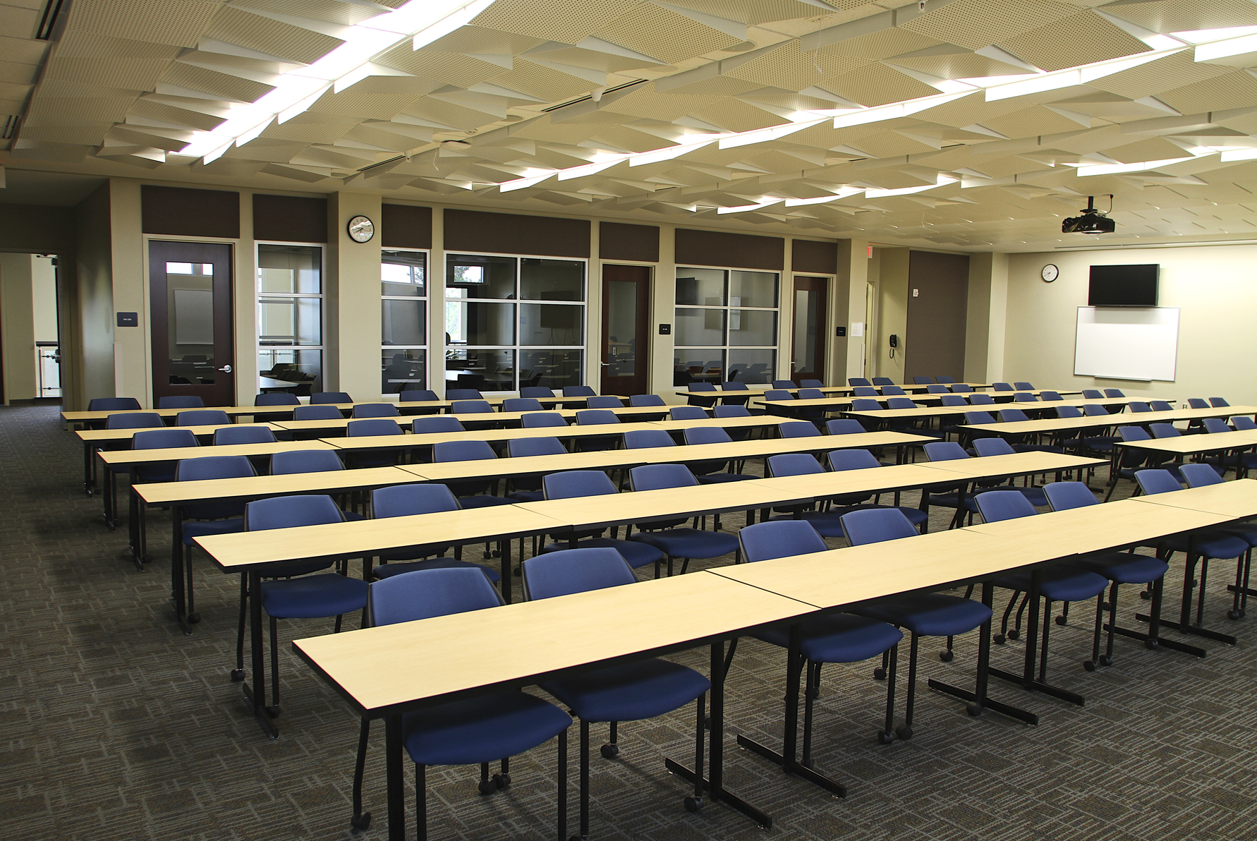 Concordia University School of Pharmacy by Mayer-Helminiak Architects ...