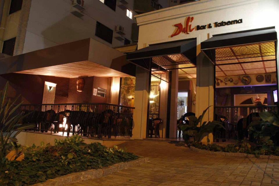 Dali Bar e Taberna by Lanzarq Arquitetura e Urbanismo - Architizer