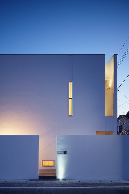 WHITE BOX by MITSUTOSHI OKAMOTO ARCHITECT OFFICE - Architizer