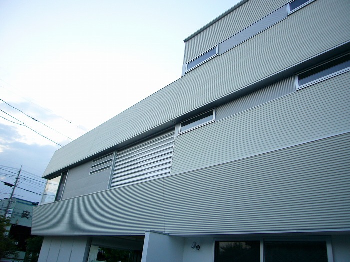 RIVER PARK HOUSE by MITSUTOSHI OKAMOTO ARCHITECT OFFICE - Architizer