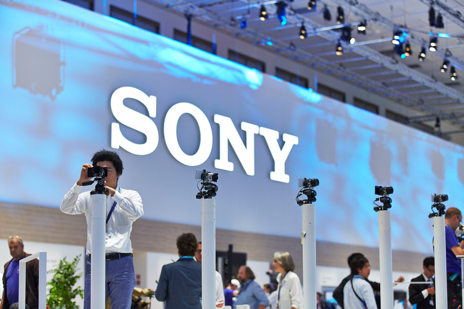 Sony – IFA Berlin 2014 by SCHMIDHUBER - Architizer