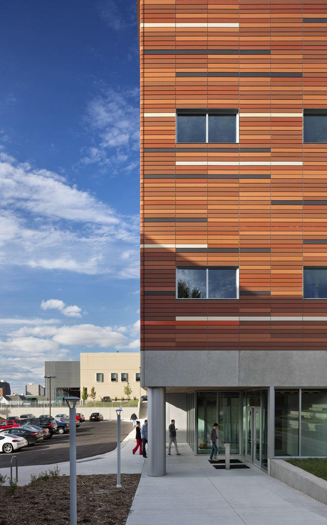 The Henry W. Bloch Executive Hall for Entrepreneurship and Innovation ...