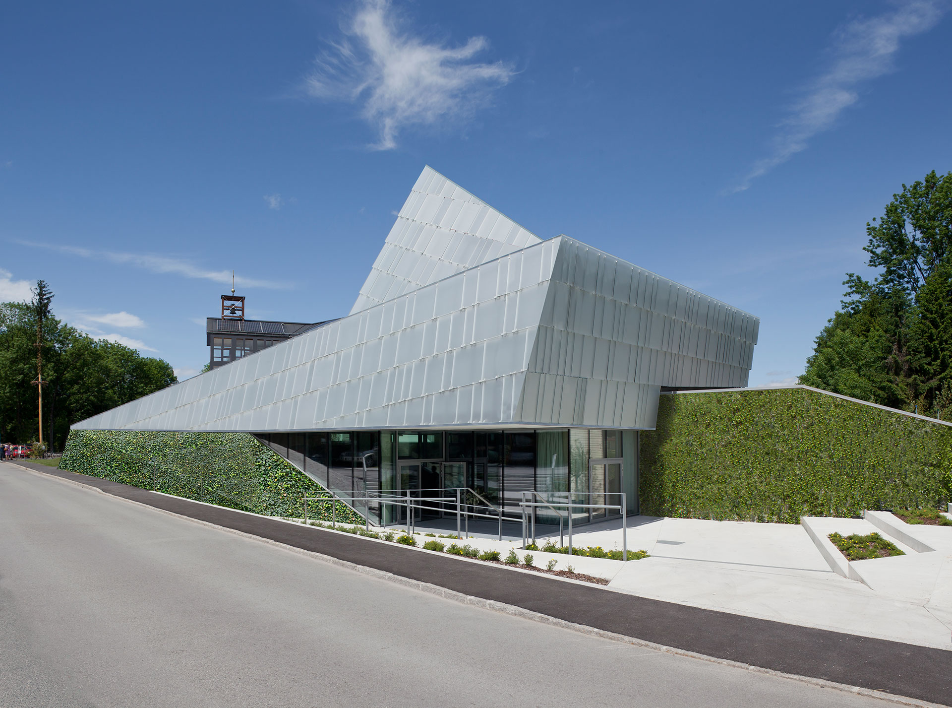 Decorative Glass Rainscreen Systems