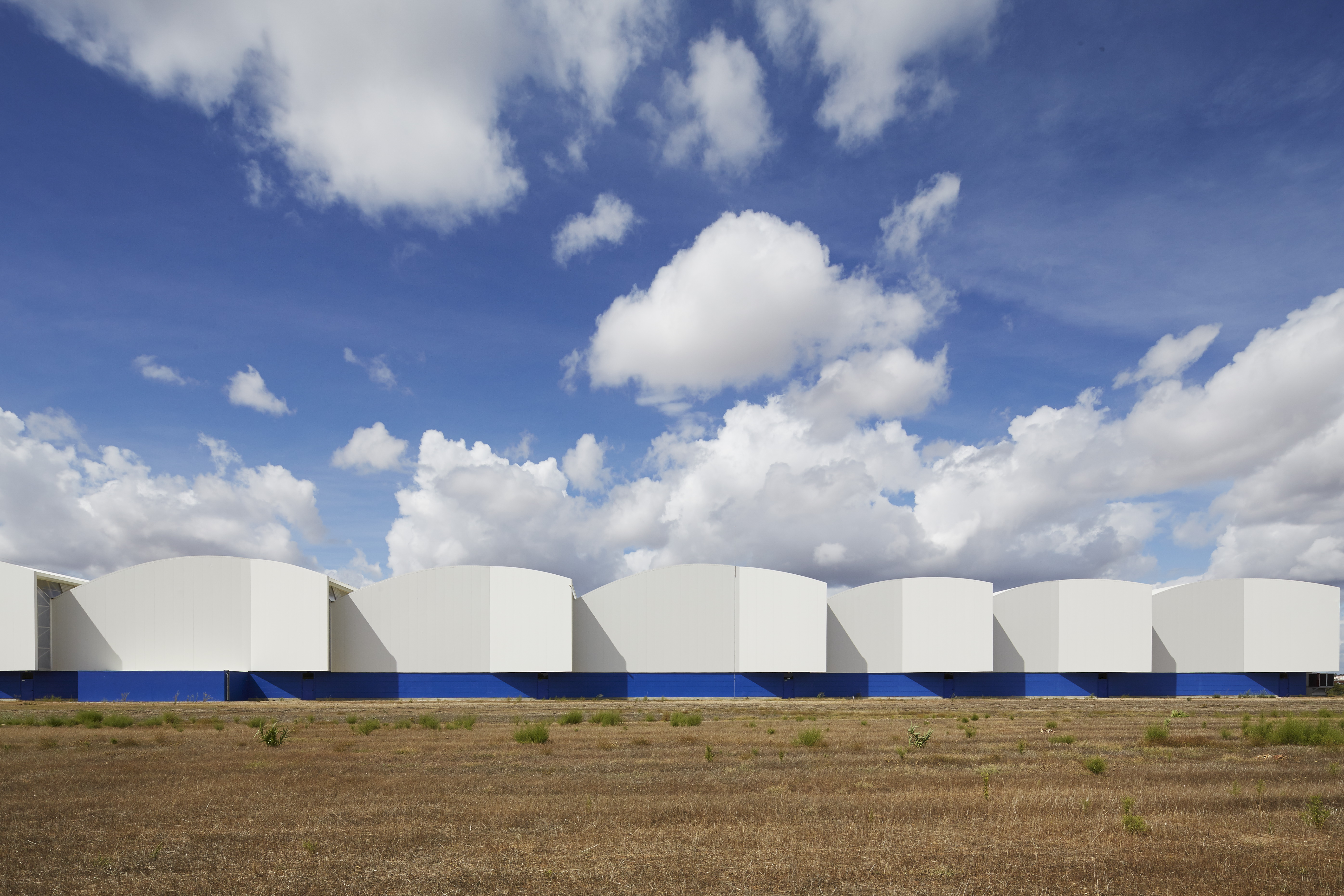 Embraer facilities by A. Burmester Arquitectos Associados - Architizer