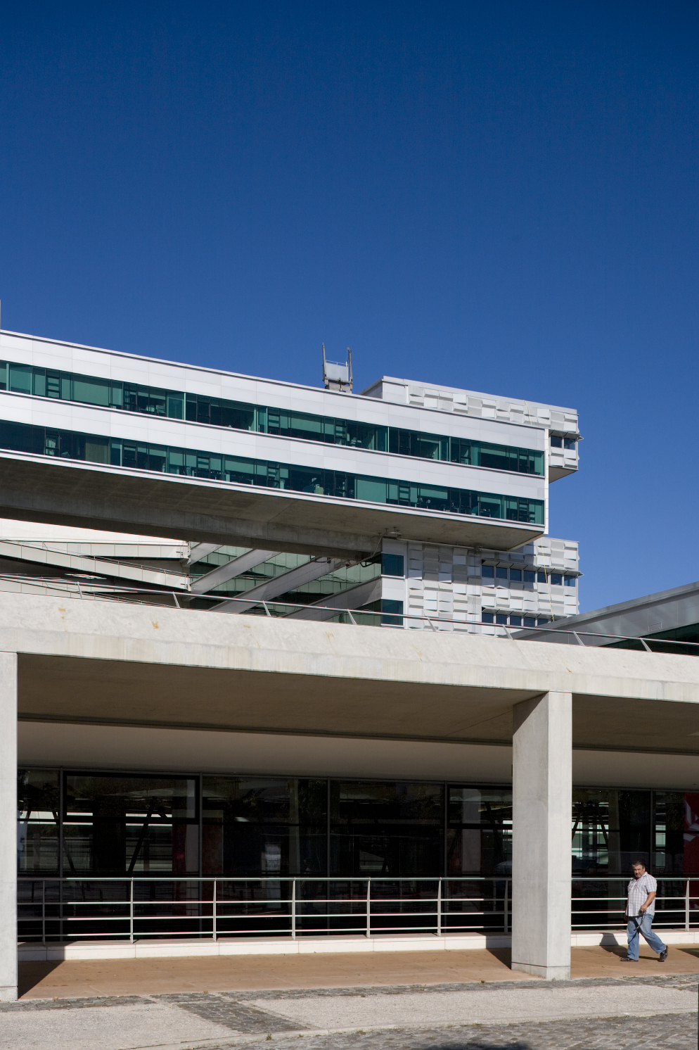 Vodafone Headquarters - Architizer